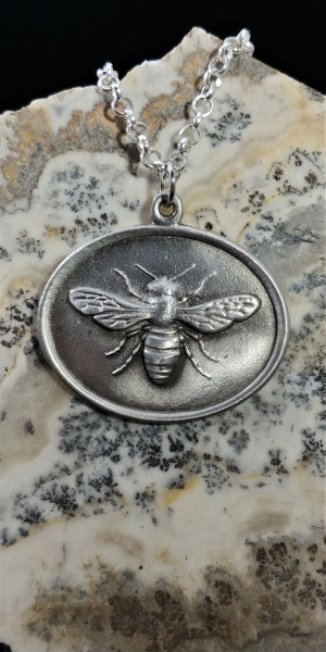 Bee Necklace - Sheldon Pewter