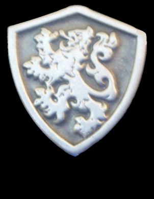 Rampant Lion Shield Pin - Sheldon Pewter